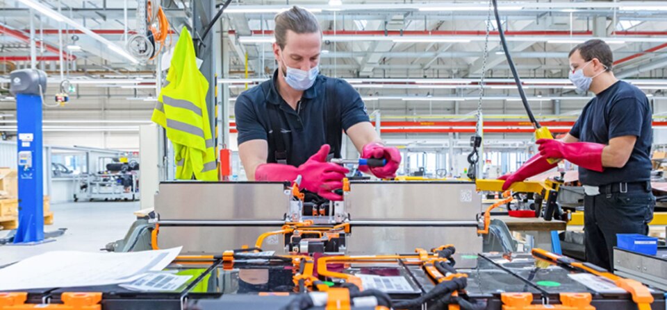 EV Batteries | Electric Car Battery Recycling | SUSTAINera